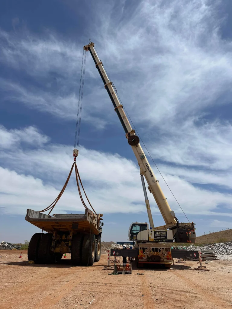 Komatsu - Heavy Equipment Tray Change-Outs | Ashburton Crane Hire